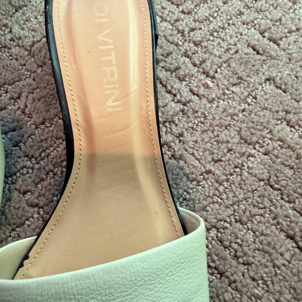 Di Vitrini | Shoes | Di Vitrini White Leather Slide Sandals For Women ...